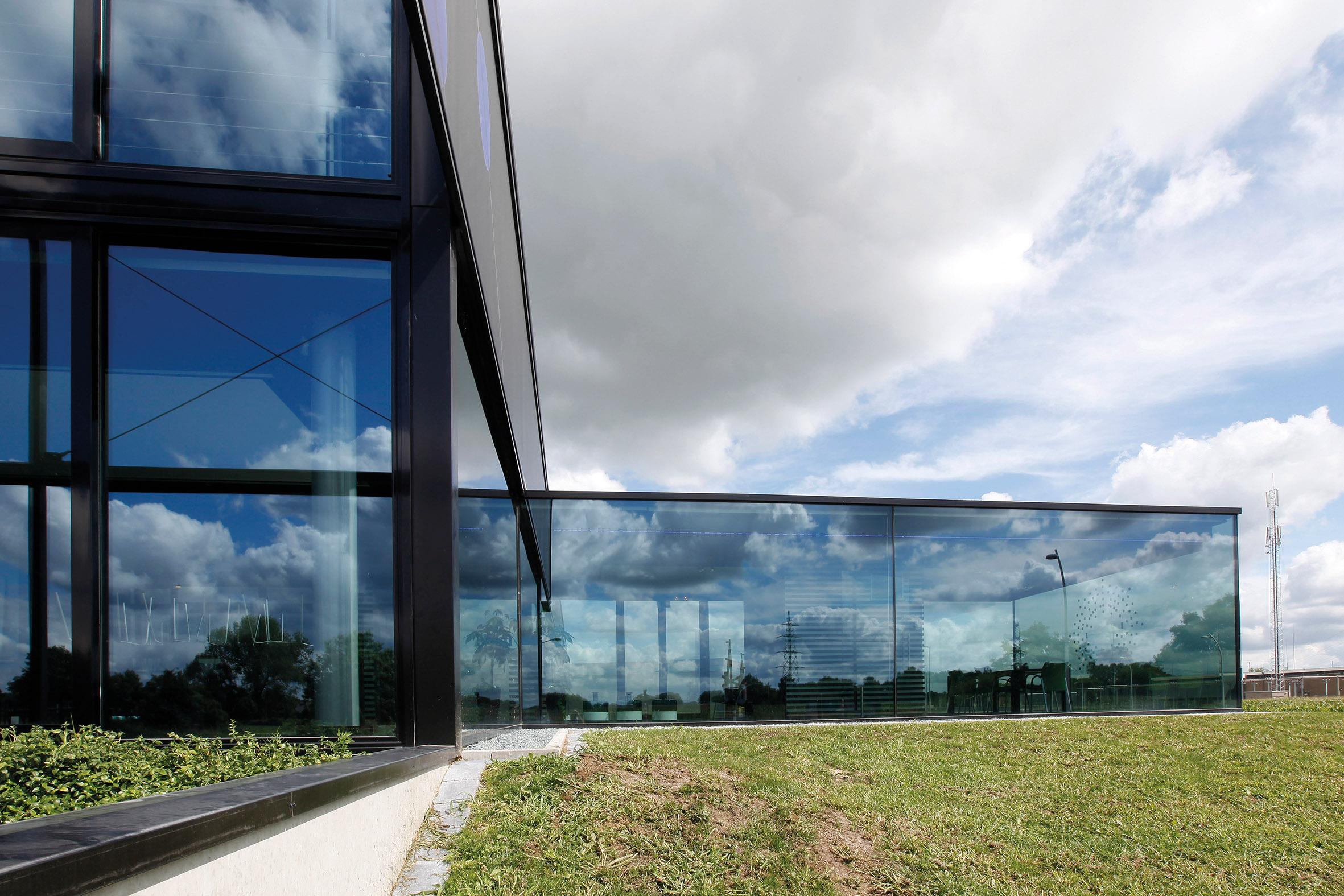 Breustedt Apeldoorn | Group Ceyssens