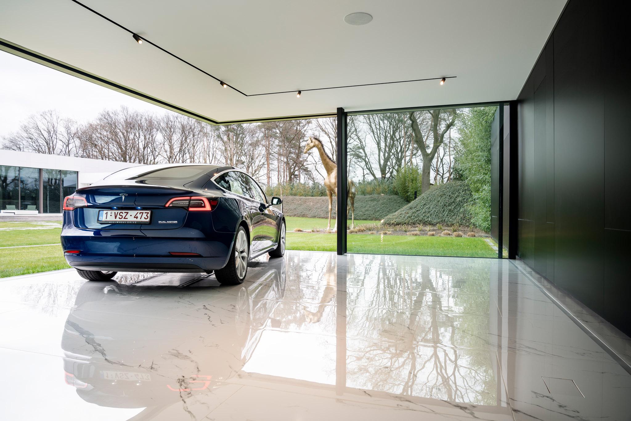 Carhouse | Group Ceyssens